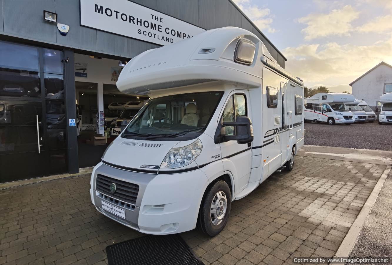 Bessacarr E695 4 Berth Motorhome