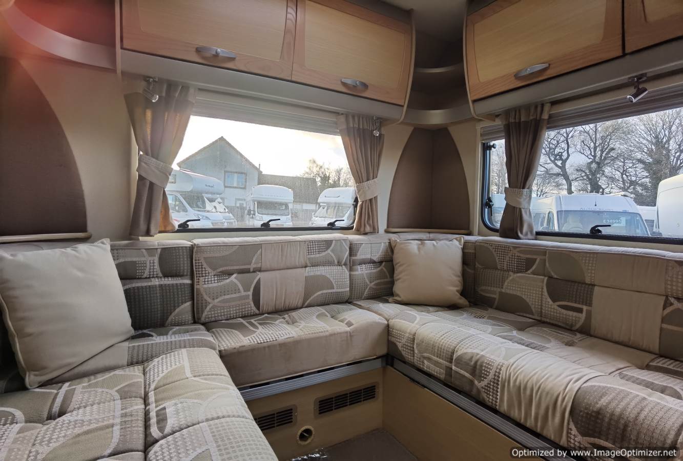 Bessacarr E695 4 Berth Motorhome